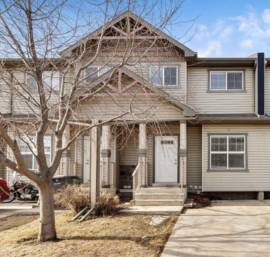, Strathmore, AB T1P 0A9 | MLS # | Houseful
