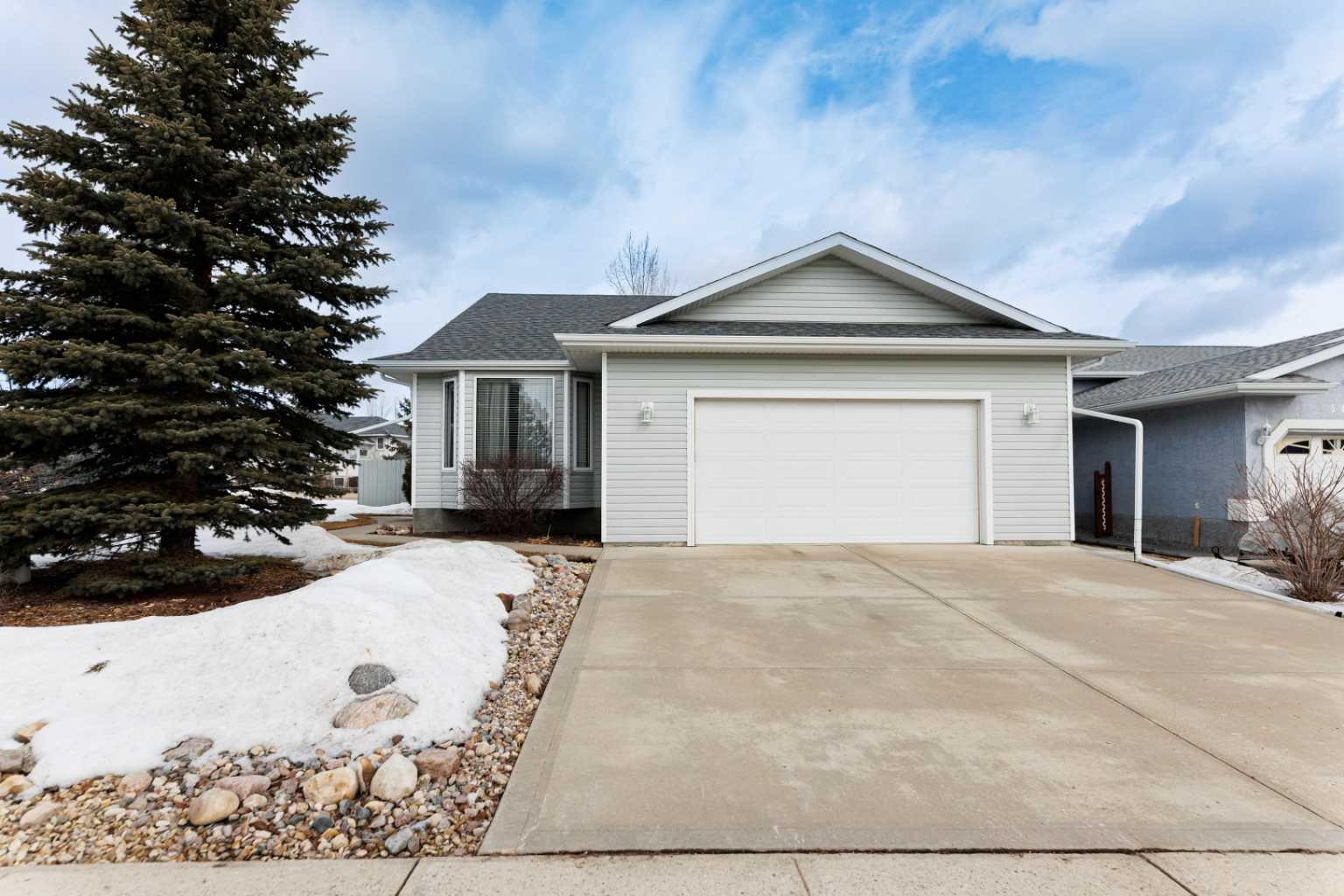 , Alix, AB T0C 0B0 | MLS # | Houseful