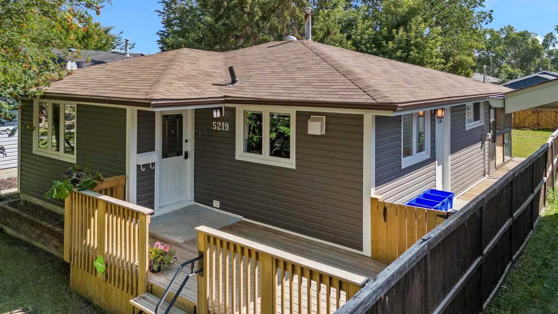 , Camrose, AB T4V 1C8 | MLS # | Houseful