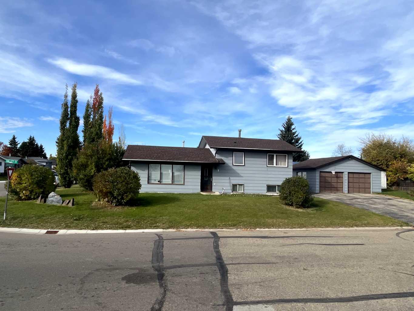 , Lacombe, AB T4L 1S1 | MLS # | Houseful
