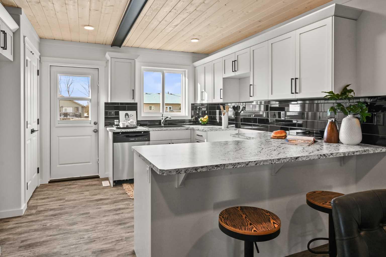 , Lacombe, AB T4L 0B2 | MLS # | Houseful