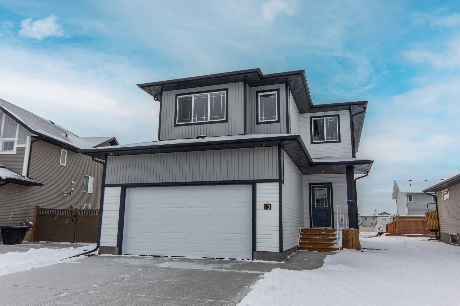 , Lacombe, AB T4L 0J4 | MLS # | Houseful