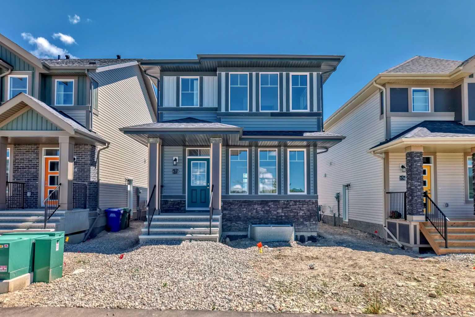 Cochrane, AB homes with backyards for sale | Houseful