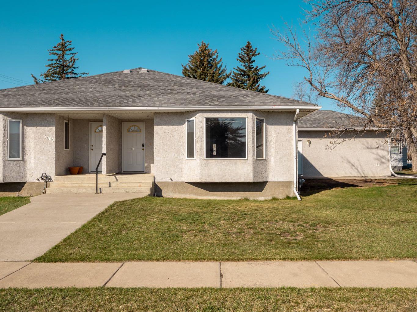 5011 Second St W, Claresholm, AB T0L 0T0 | MLS #A2213540 | Houseful