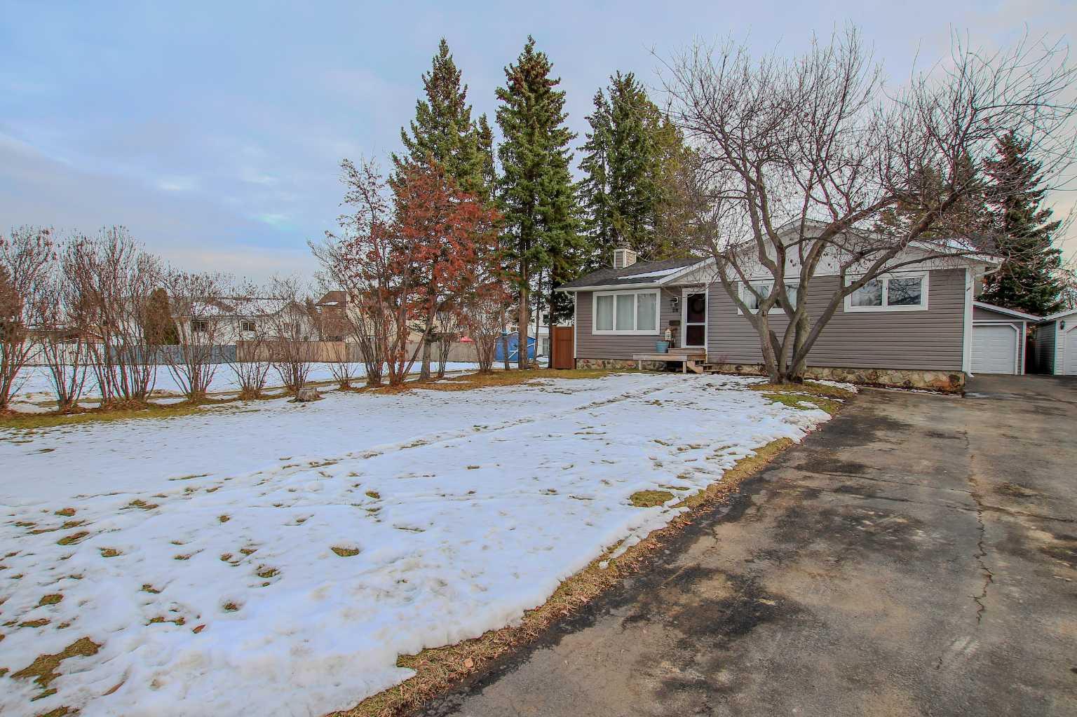 , Lacombe, AB T4L 1P9 | MLS # | Houseful