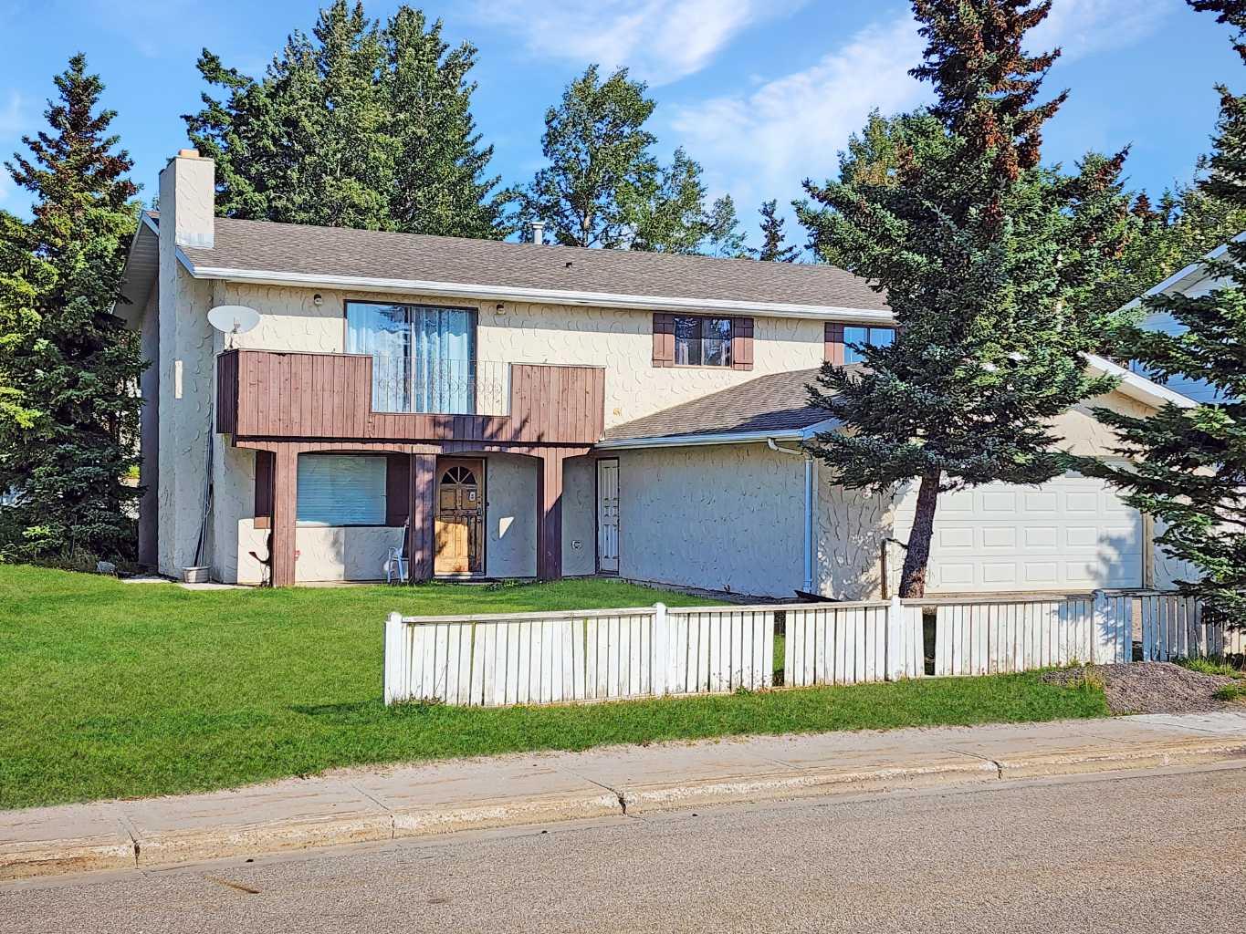 , Grande Cache, AB T0E 0Y0 | MLS # | Houseful