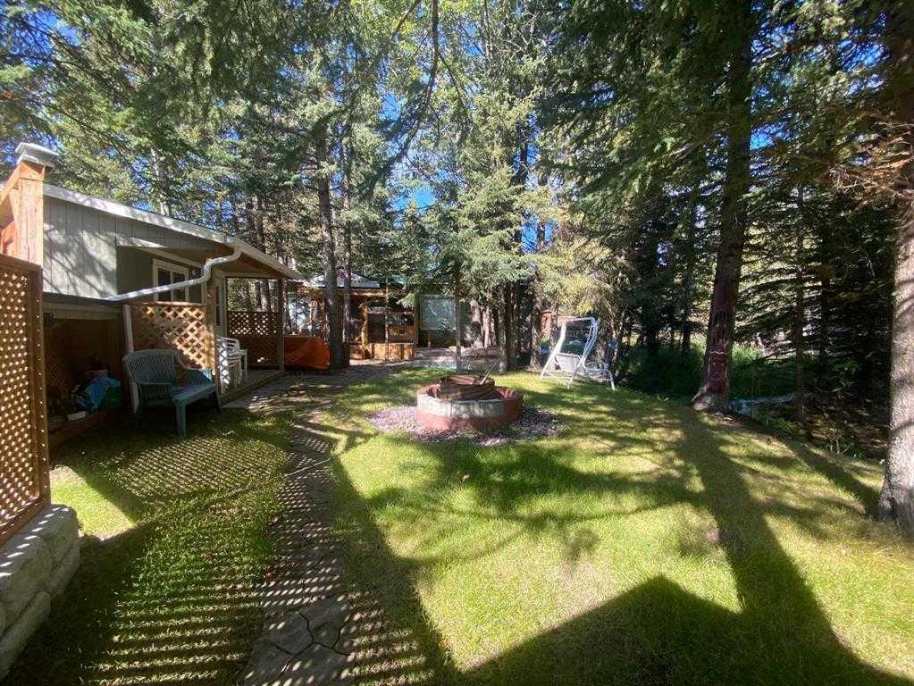 200 4 Avenue Southwest, Sundre, AB T0M 1X0 | MLS #A2116197 | Houseful