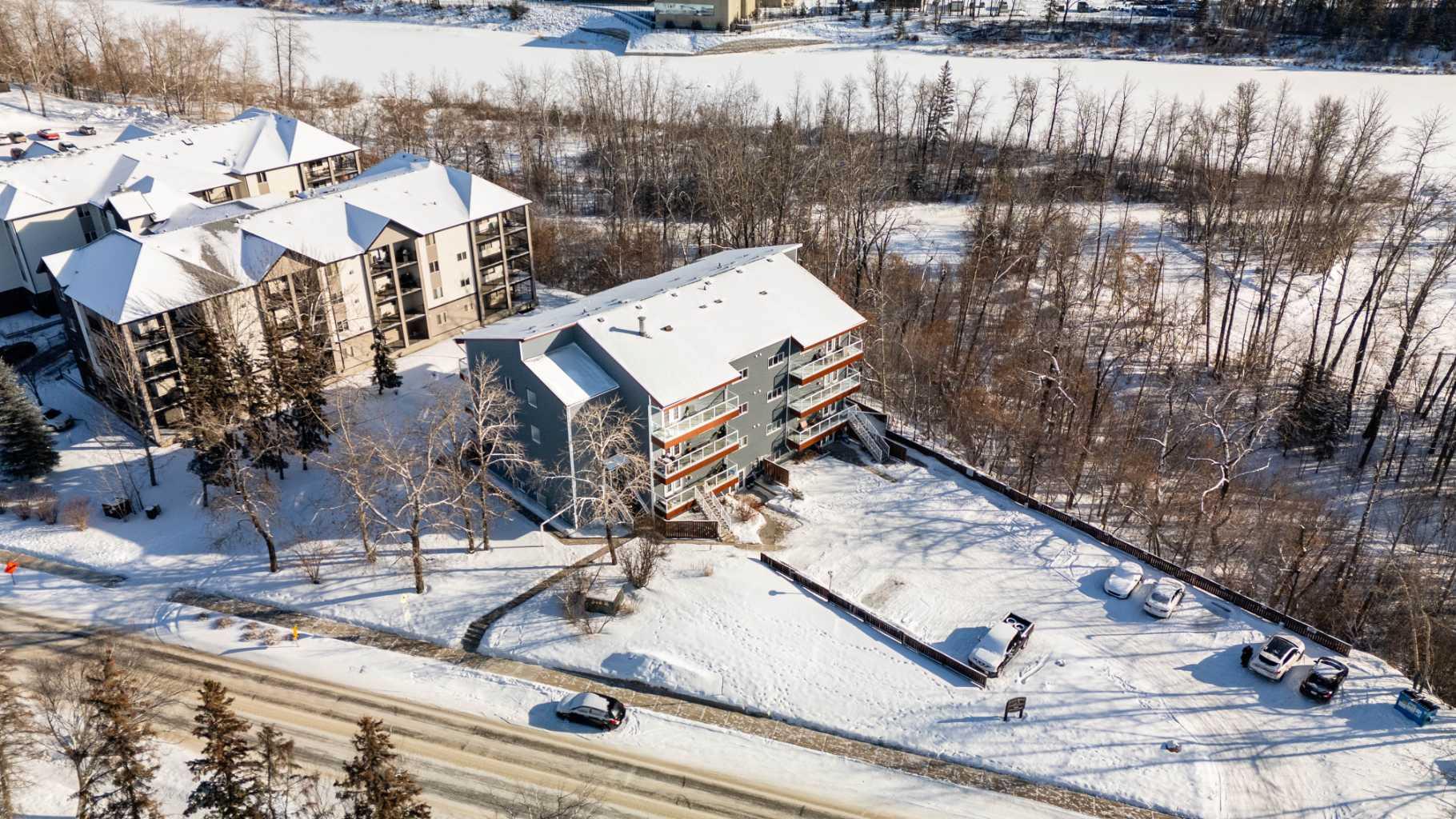 , Red Deer, AB T4N 4X3 | MLS # | Houseful