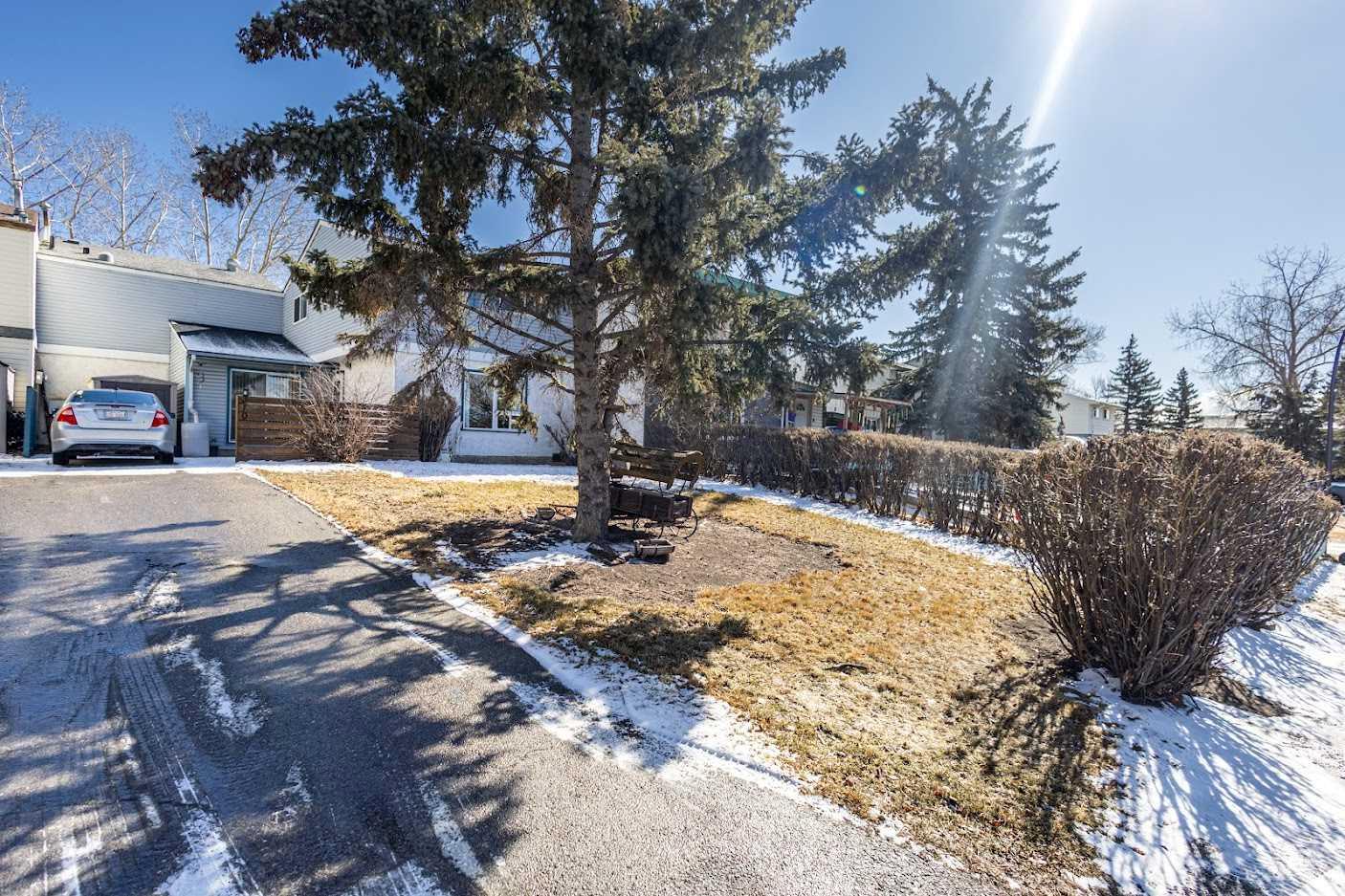 , Calgary, AB T2A 3C9 | MLS # | Houseful , Calgary, AB T2A 3C9 | MLS # | Houseful