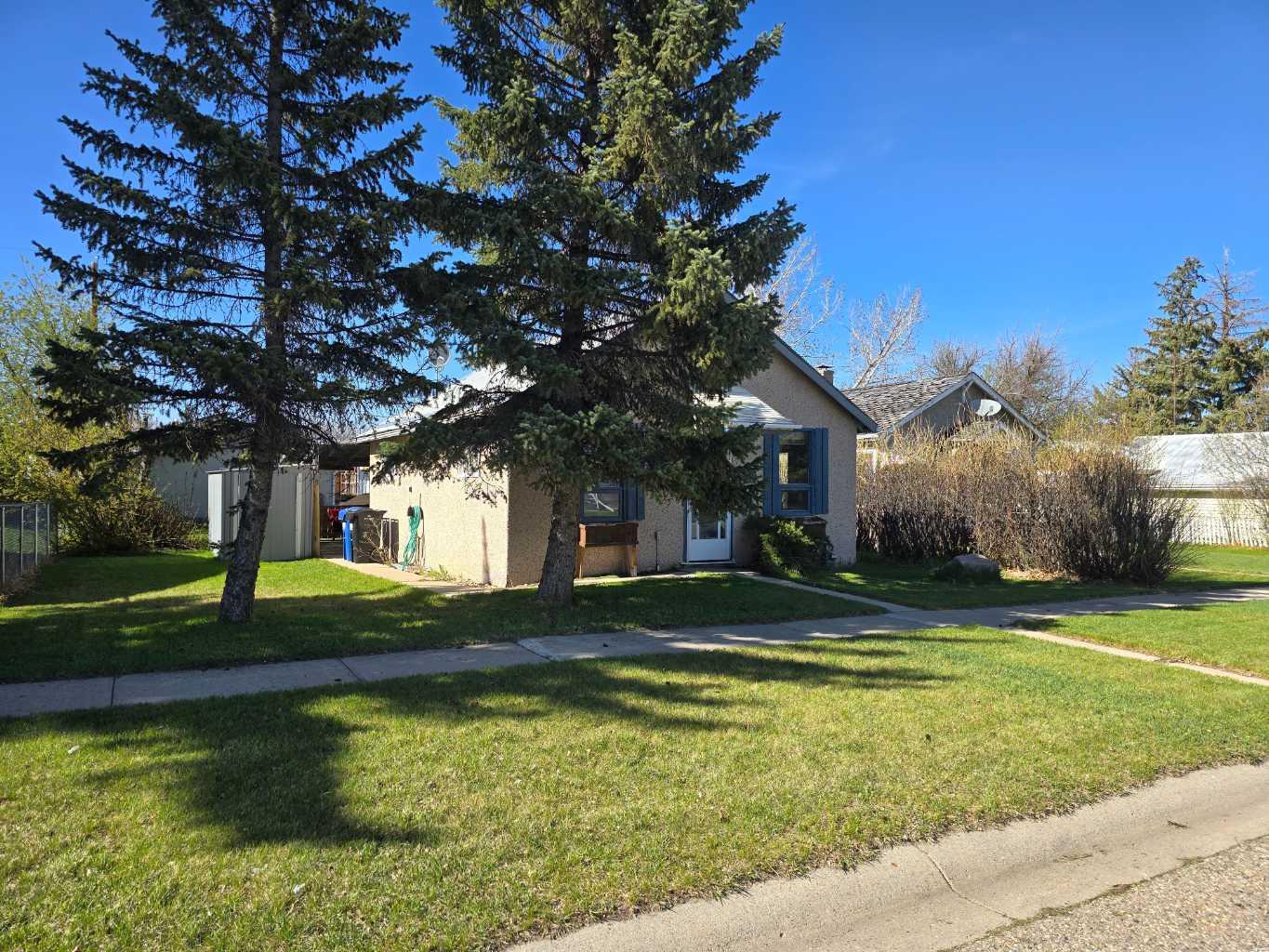 24 Street Unit 2310, Nanton, AB T0L 1R0 | MLS #A2217621 | Houseful