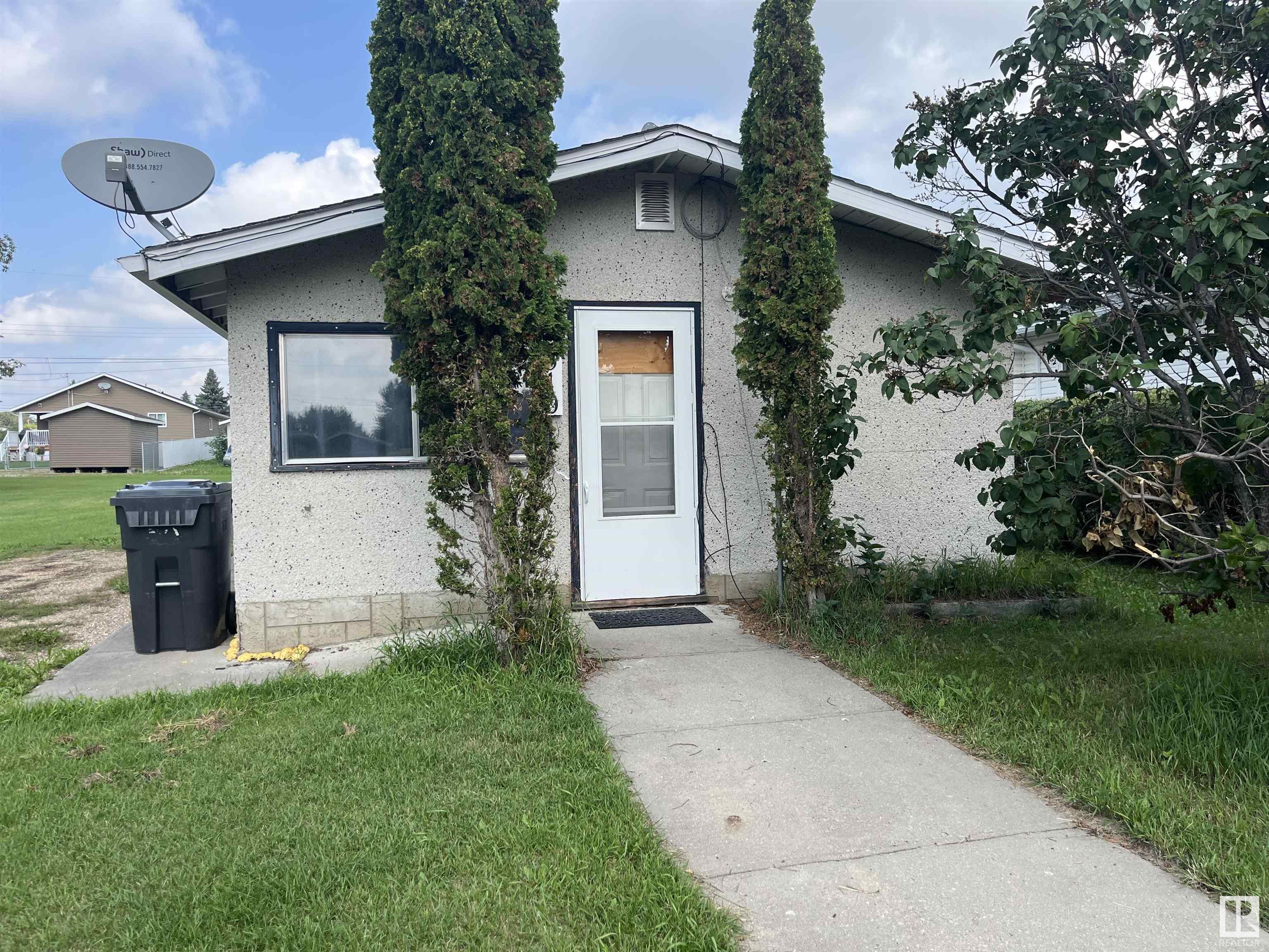 , Elk Point, AB T0A 1A0 | MLS # | Houseful