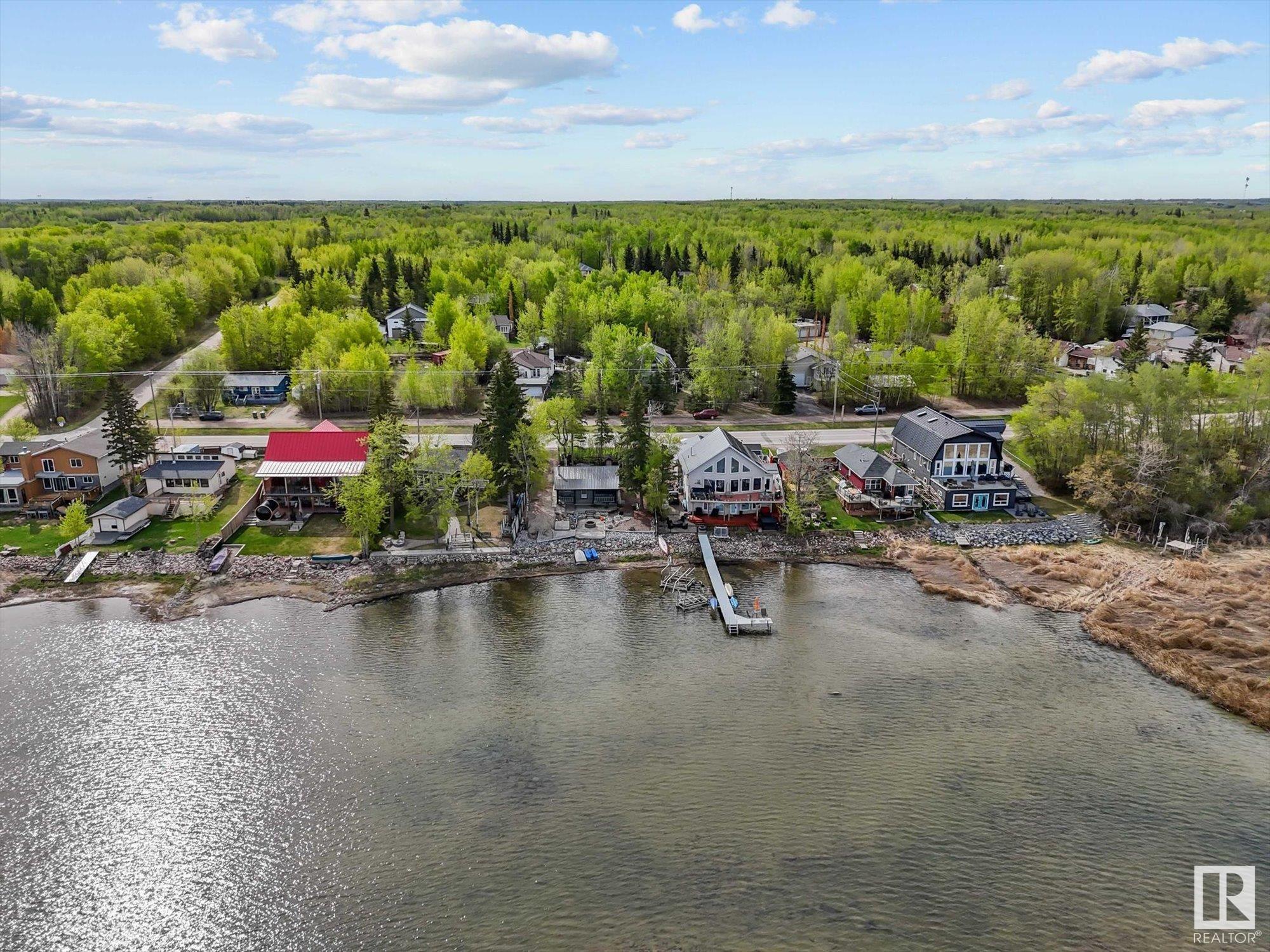 , Alberta Beach, AB T0E 0A0 | MLS # | Houseful