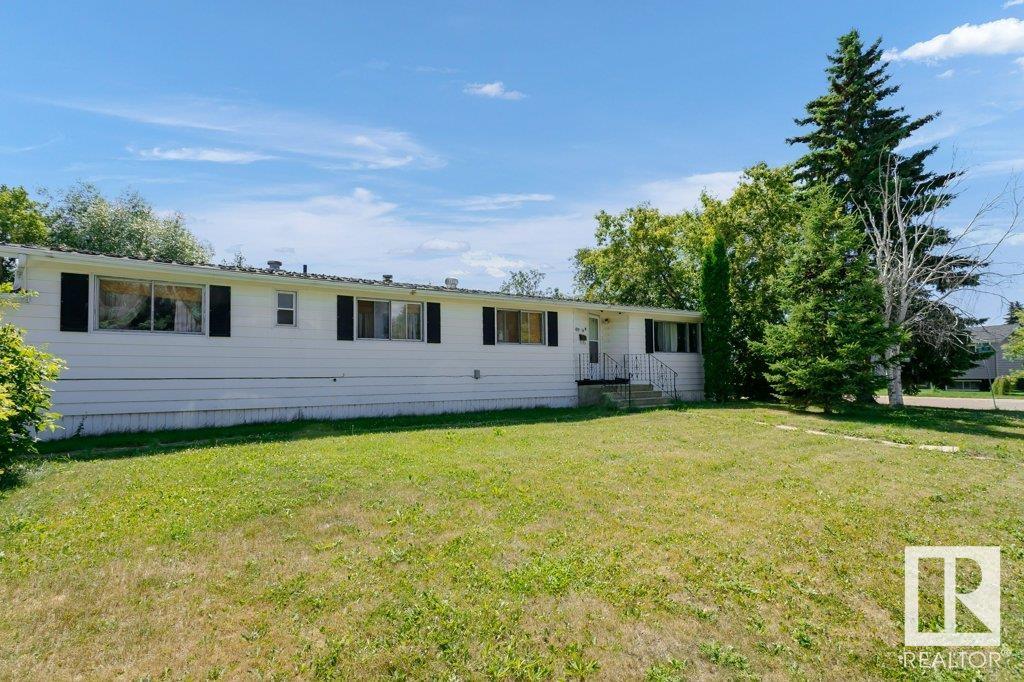 , Calmar, AB T0C 0V0 | MLS # | Houseful