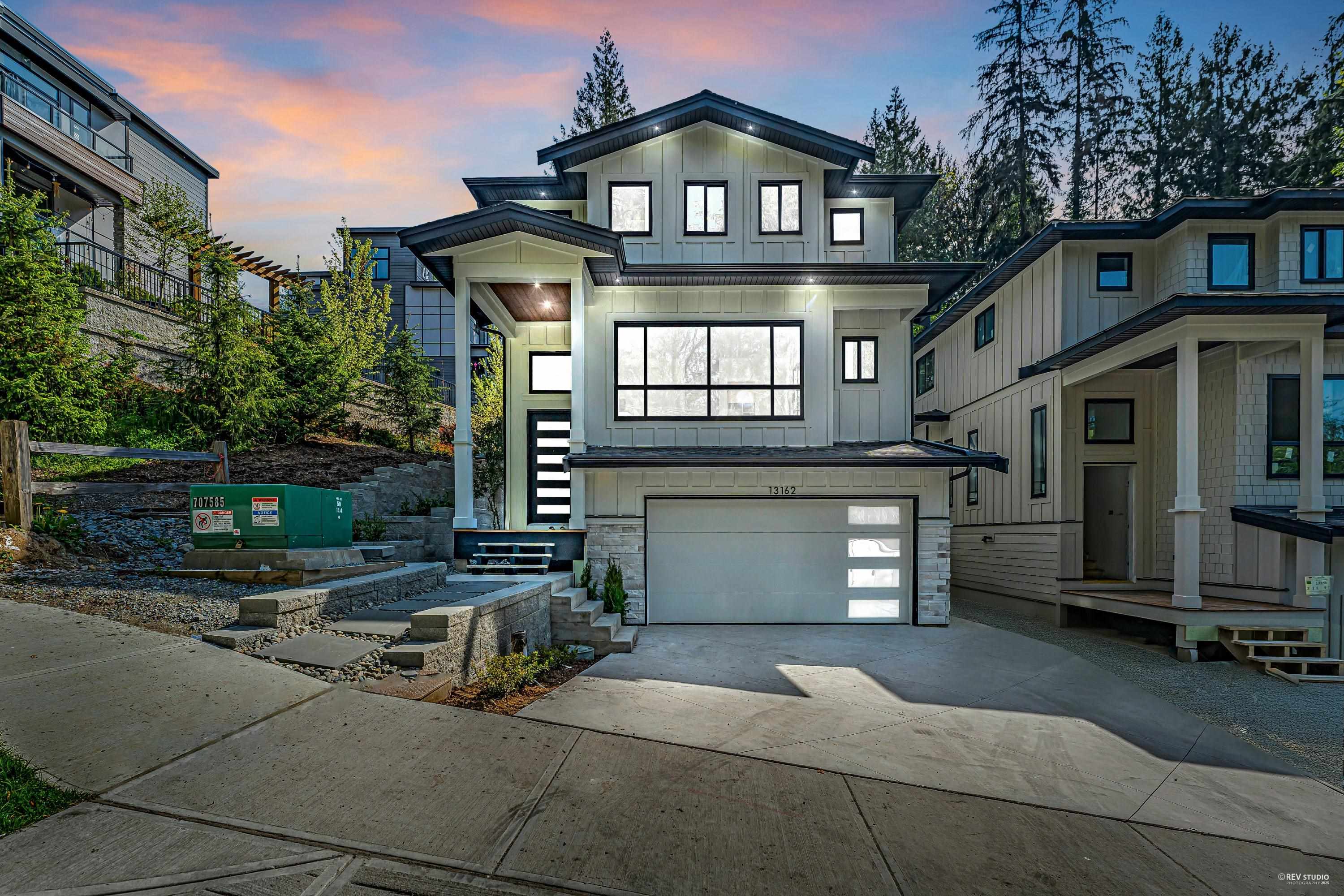 236th Street, Maple Ridge, BC V4R 2S5 | MLS #R2996301 | Houseful