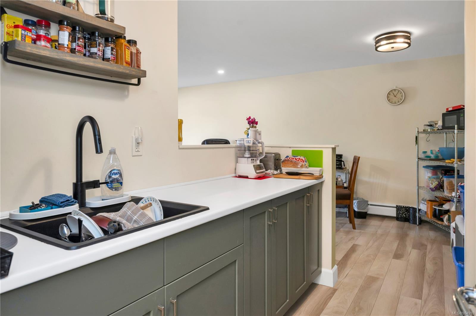 377 Dogwood St Apt 107, Campbell River, BC V9W 2Y1 | MLS #984910 | Houseful