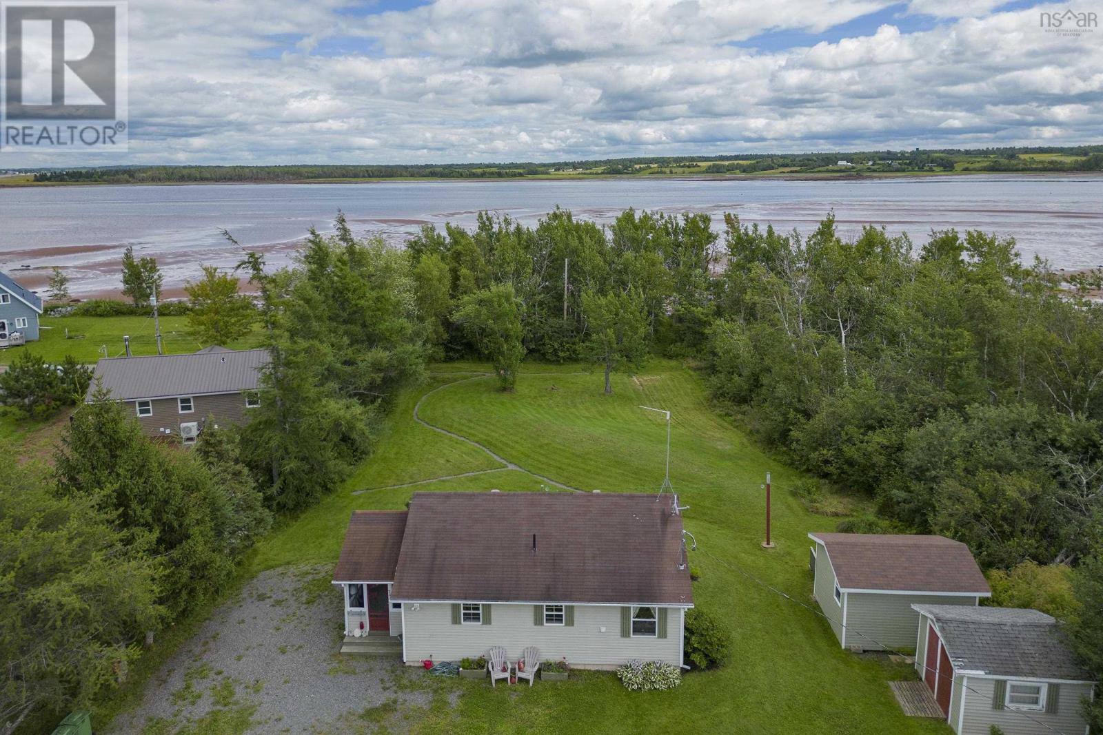 33 Marshview Rd, Port Howe, NS B0K 1K0 | MLS #202506456 | Houseful