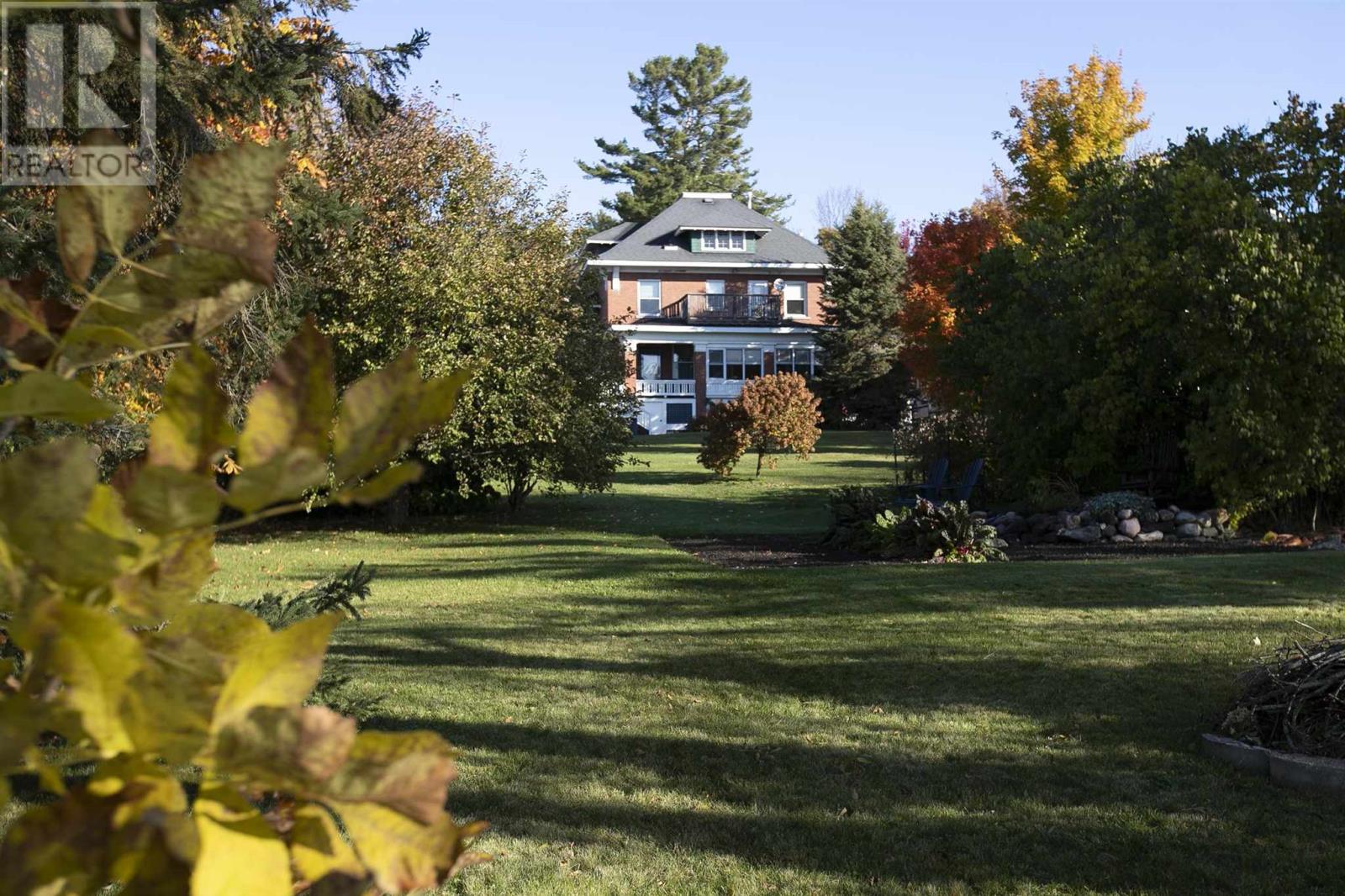 31 Taylor St, Bruce Mines, ON P0R 1C0 | MLS #SM242767 | Houseful