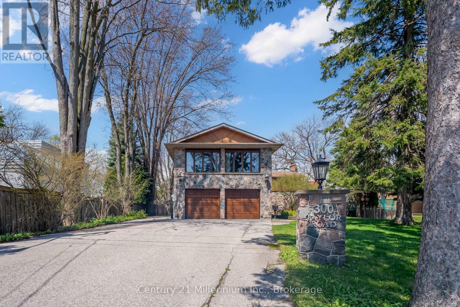 300 Taylor Rd, Toronto, ON M1C 2R6 | MLS #E12147071 | Houseful