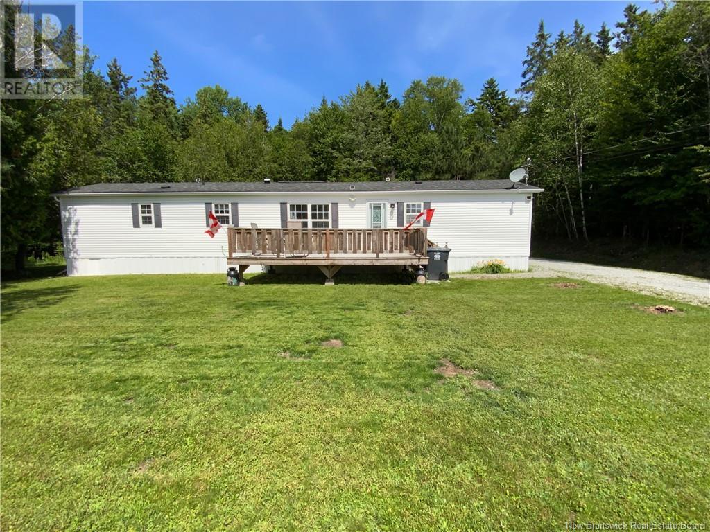 75 Bonney Rd, Hampton, NB E5N 7A1 | MLS #NB122812 | Houseful