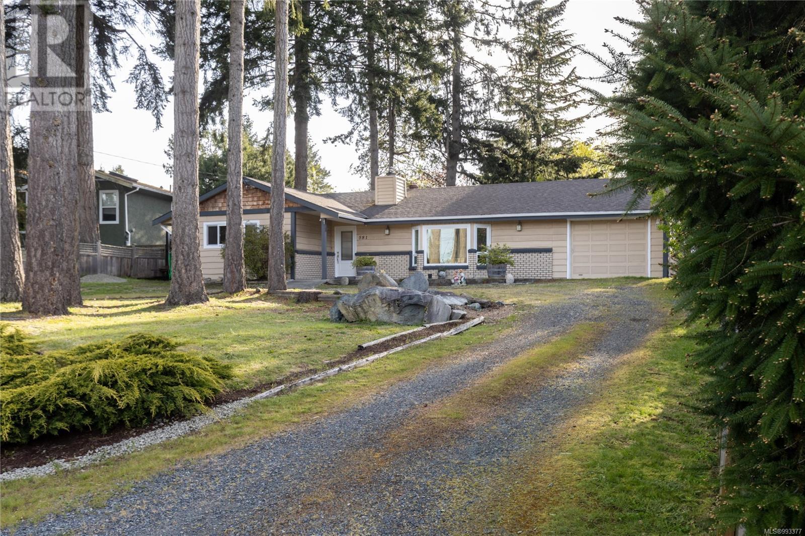 581 Sumac Dr, Qualicum Beach, BC V9K 1A4 | MLS #993377 | Houseful