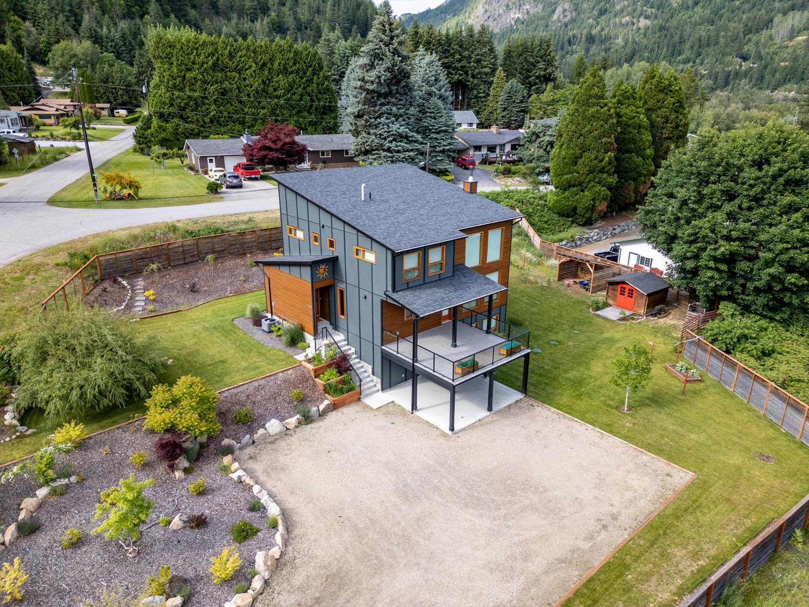 Castlegar, BC homes for sale & real estate listings | Houseful