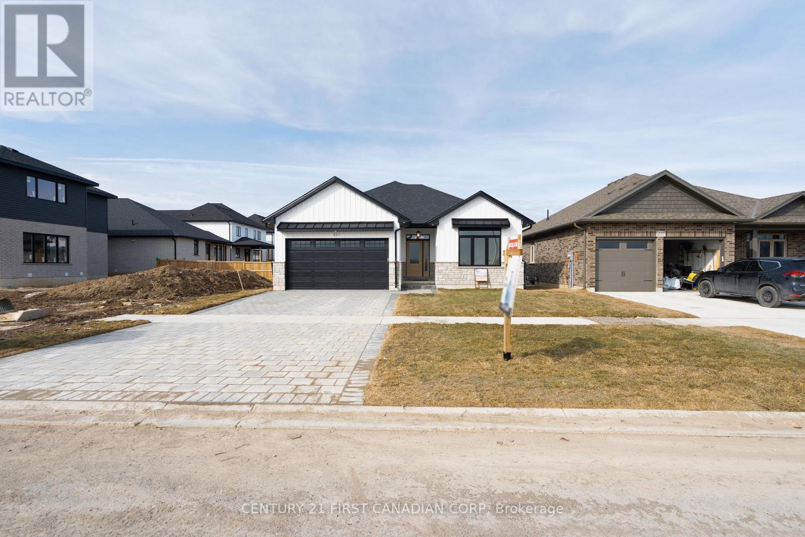 331 Thorn Dr, Strathroy-caradoc Ne, ON N7G 0G3 | MLS #X12017994 | Houseful