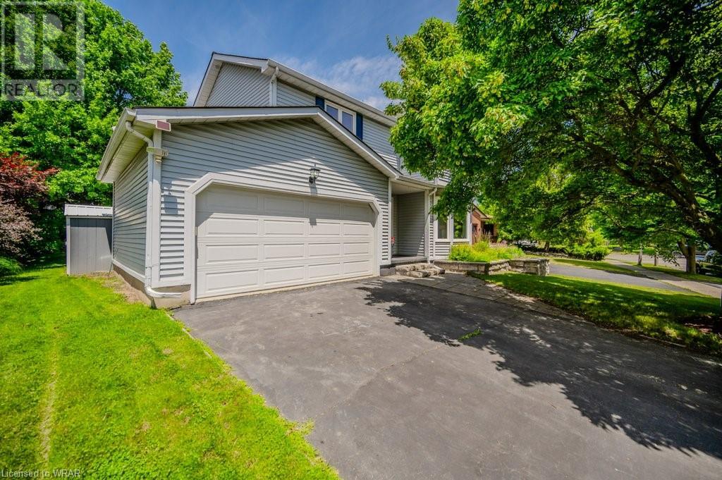 Waterloo, ON homes with outdoor living for sale | Houseful