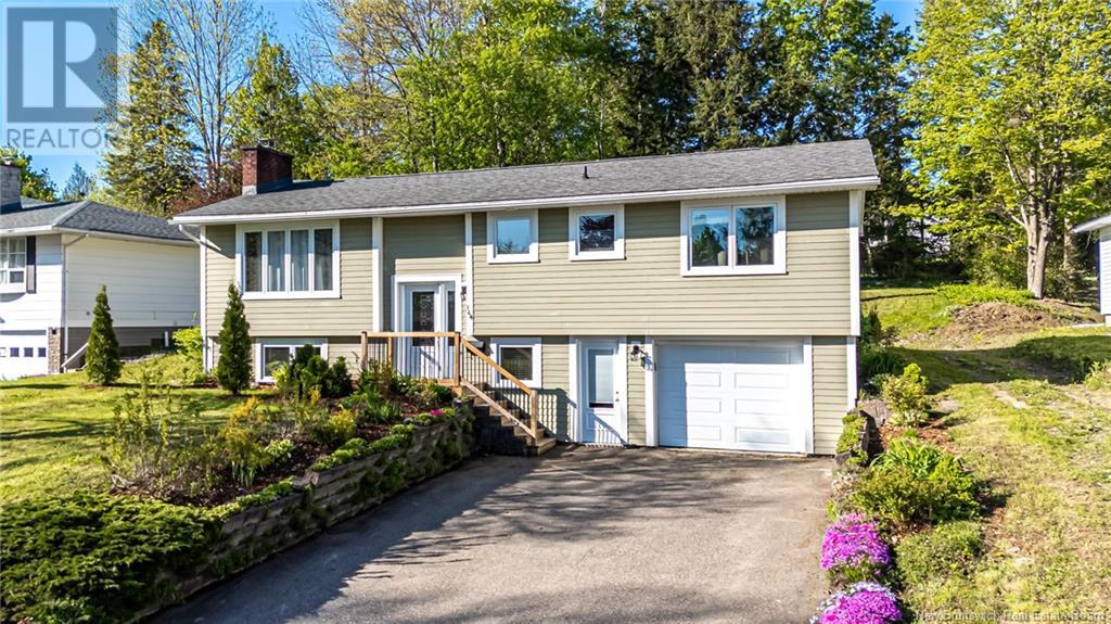 164 Lynhaven St, Fredericton, NB E3B 2V4 | MLS #NB119925 | Houseful