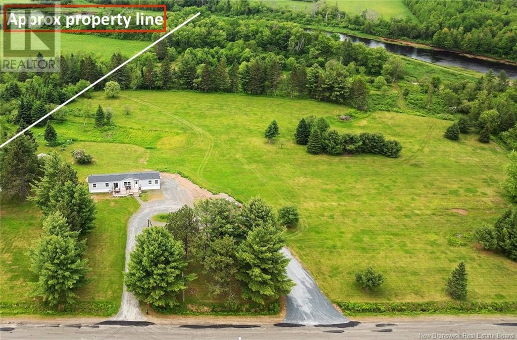 184 Riverside Dr, Fredericton Junction, NB E5L 1V9 | MLS #NB120306 ...