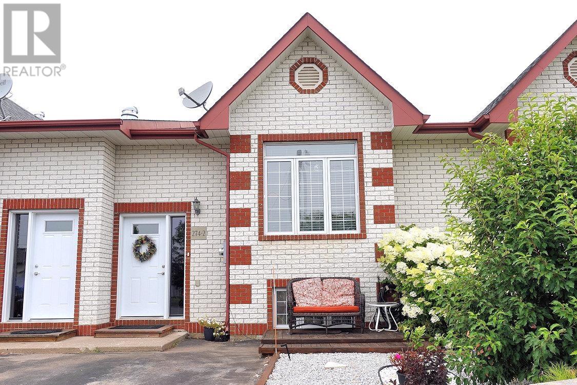 274 Caribou Cres, Thunder Bay, ON P7C 5Z8 | MLS #TB252701 | Houseful