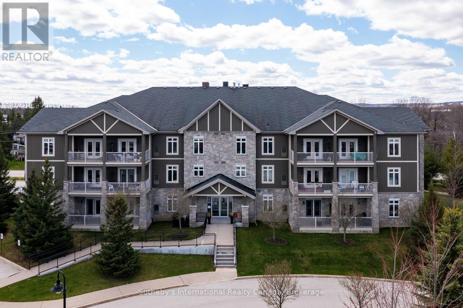 107 25 Beaver St, The Blue Mountains, ON N0H 2P0 | MLS #X12193982 ...