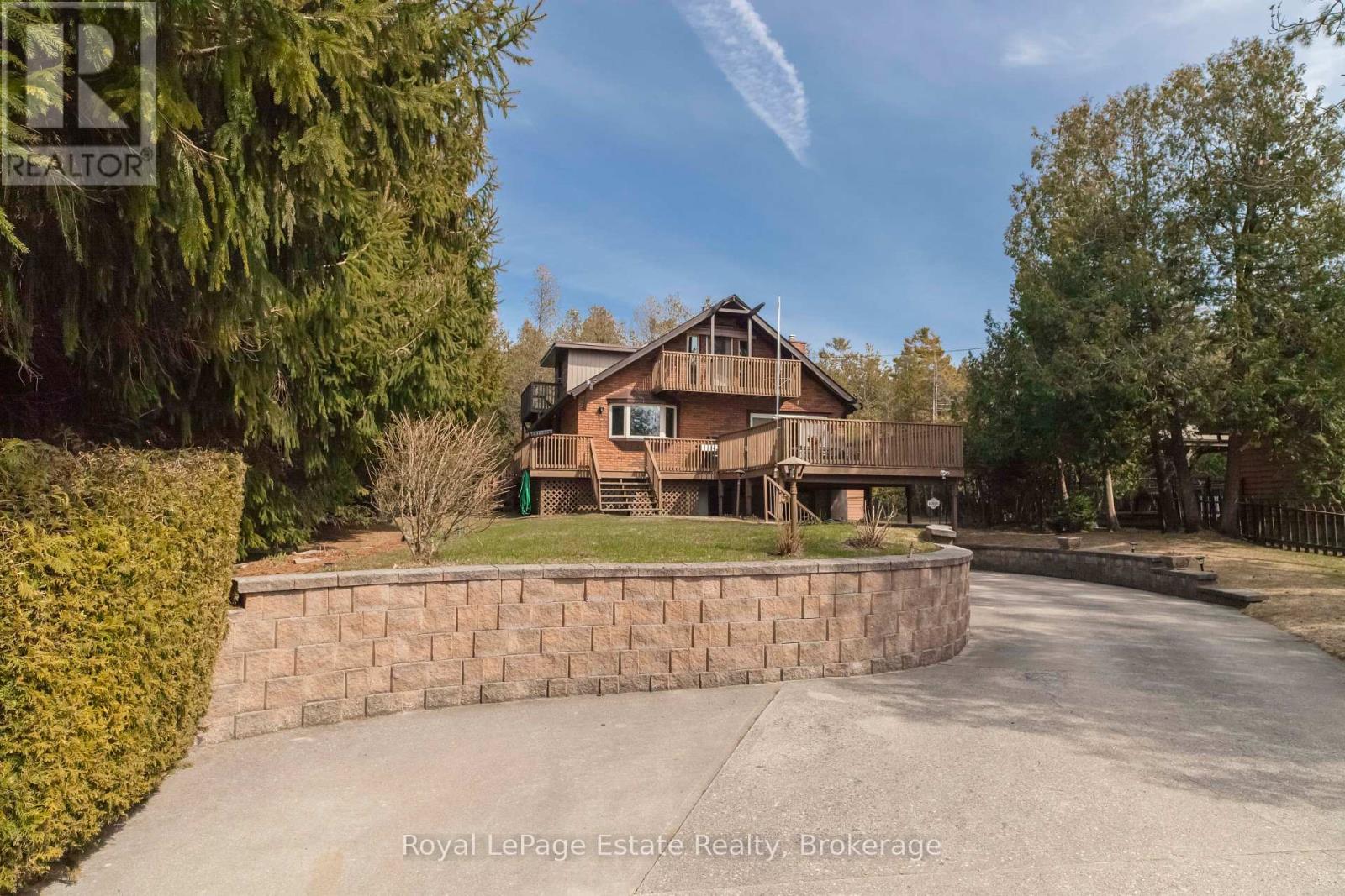 325 Second Ave N, South Bruce Peninsula, ON N0H 2G0 | MLS #X12090434 ...