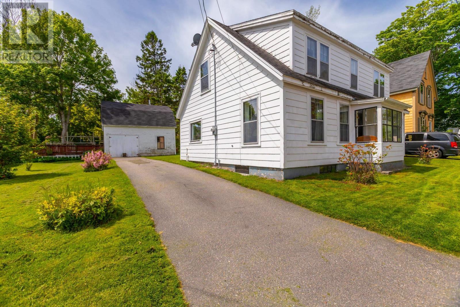101 Victoria St, Annapolis Royal, NS B0S 1A0 | MLS #202513077 | Houseful