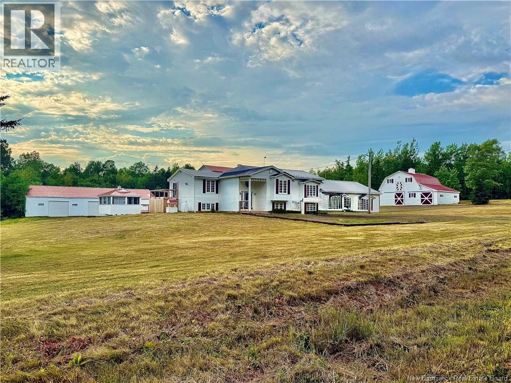 162 Sawdust Rd, Shediac Cape, NB E4P 3K1 | MLS #NB124867 | Houseful