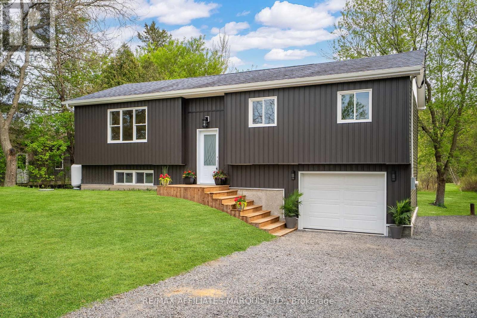 18222 Patrick St, South Glengarry, ON K0C 2J0 | MLS #X12155631 | Houseful