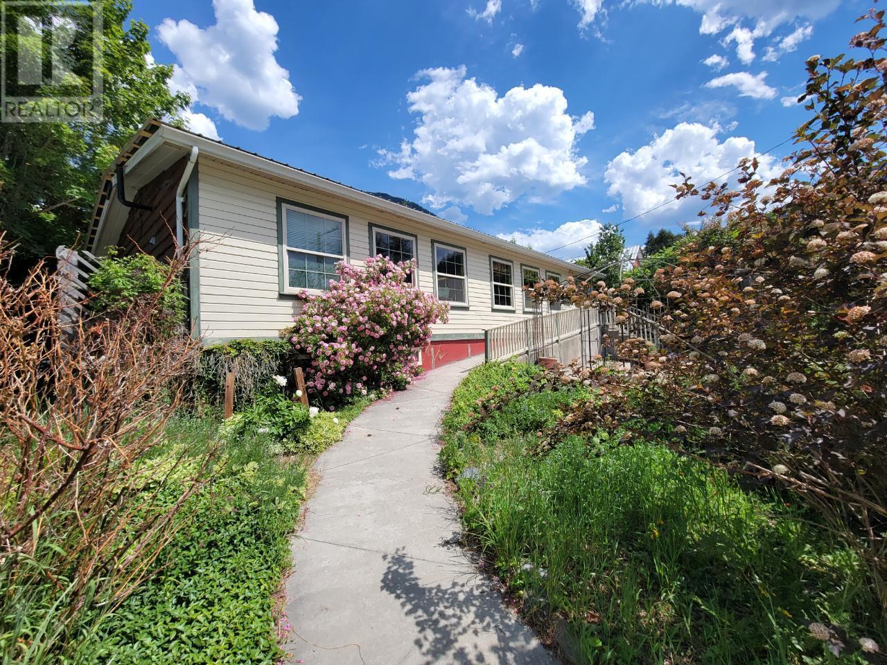 6 6th Avenue Unit 316 Ave #316, New Denver, BC V0G 1S0 | MLS #2471407 ...